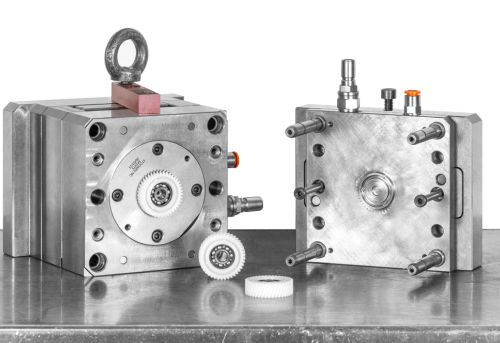 Insert Molding | Machmaster