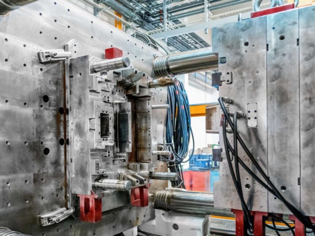 What Is Gate In Injection Molding? | Machmaster