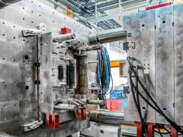 What Is Gate In Injection Molding? | Machmaster