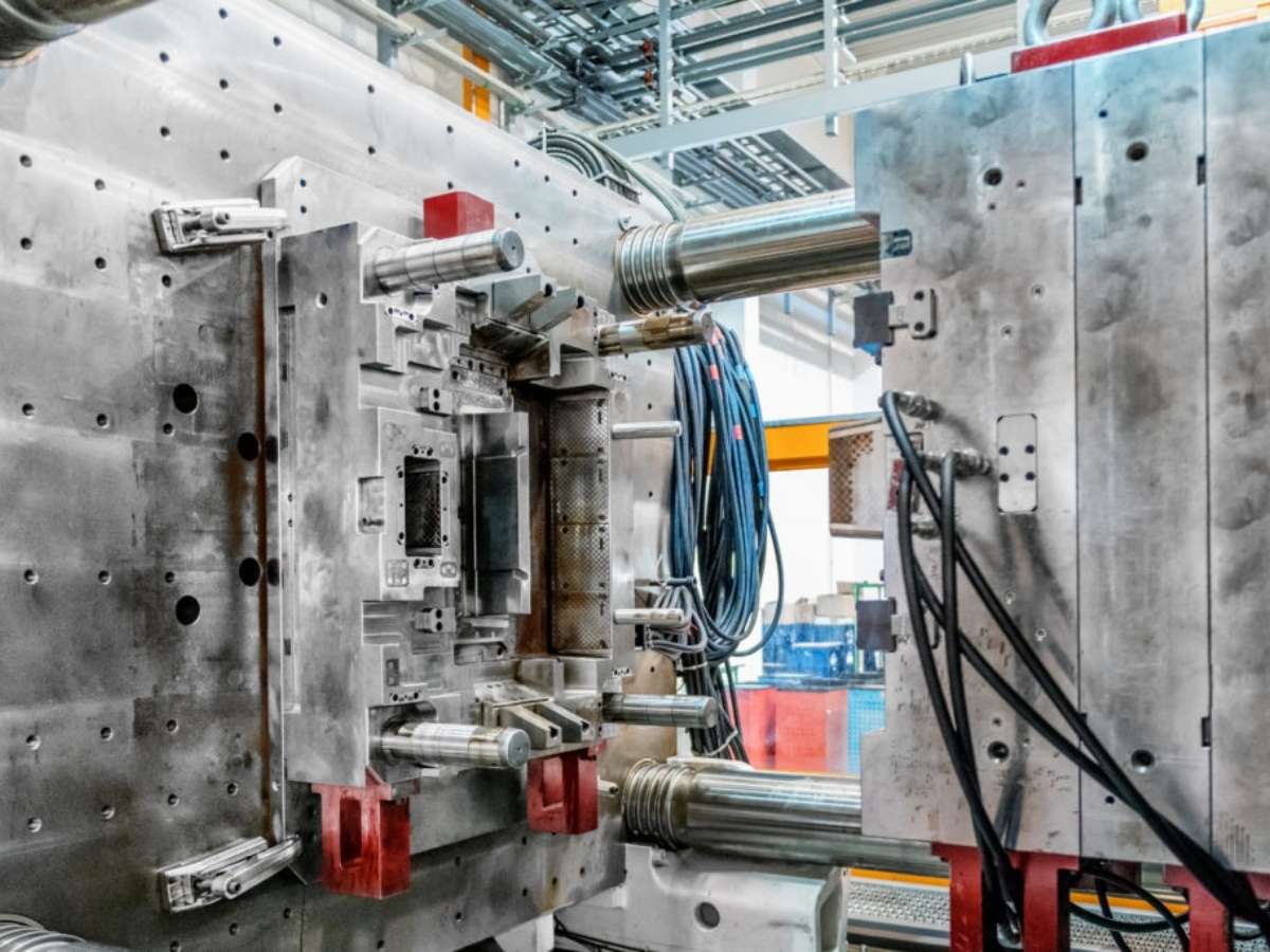 What Is Gate In Injection Molding? | Machmaster