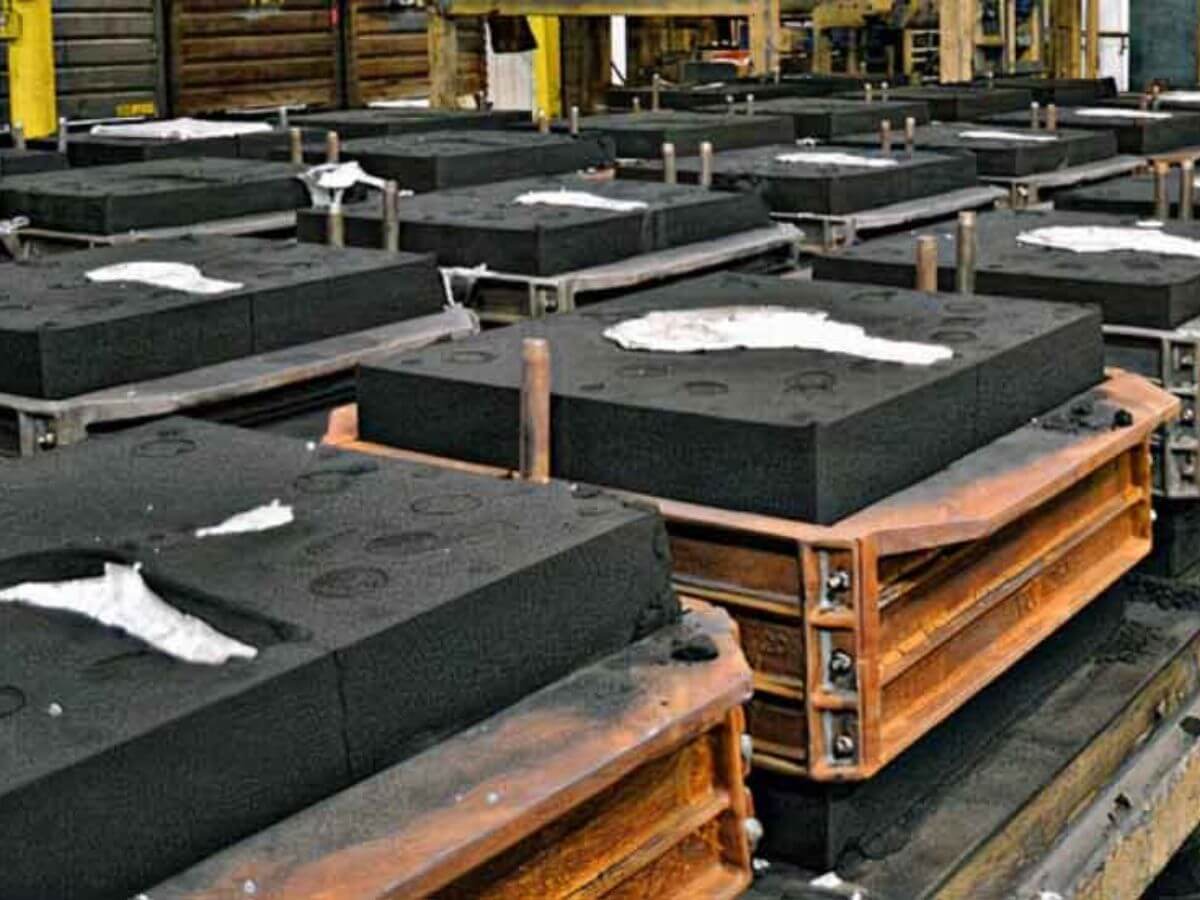 What Is Mold Casting? | Machmaster