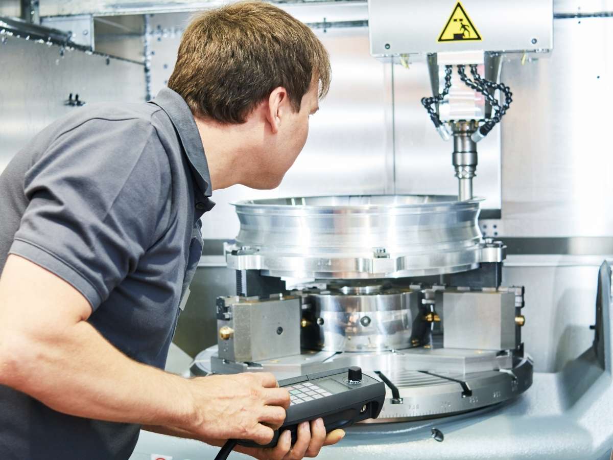 CNC Machining Process: Step-by-Step Guide | Machmaster