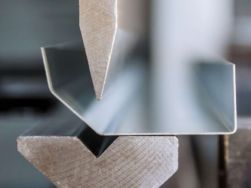 First Timer’s Guide To FABTECH | Machmaster