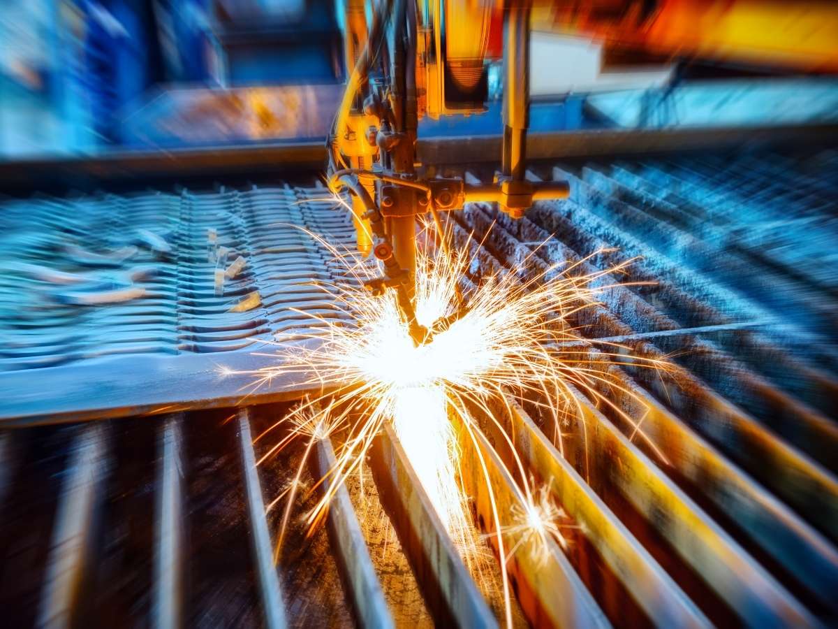 Sheet Metal Cutting: What You Must Know | Machmaster