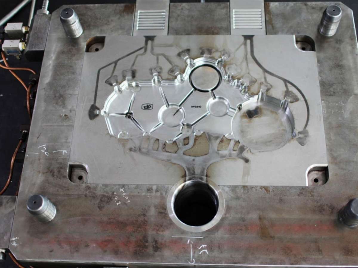 Die Casting Process: Step By Step Guide | Machmaster