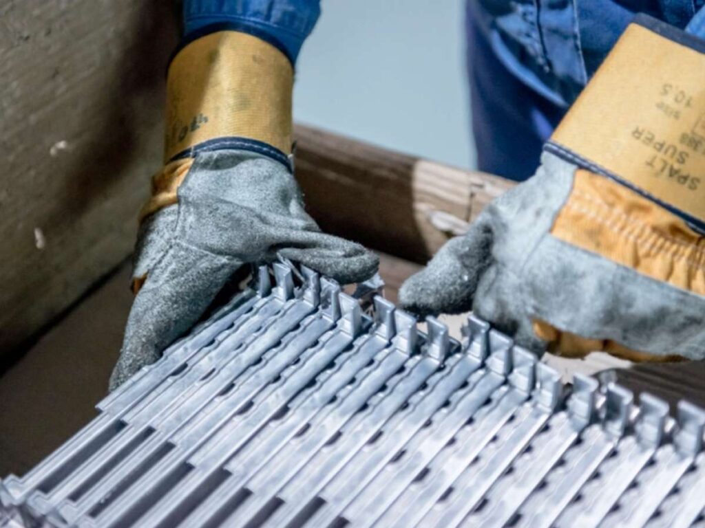 What Are Standard Die Casting Tolerances? | Machmaster