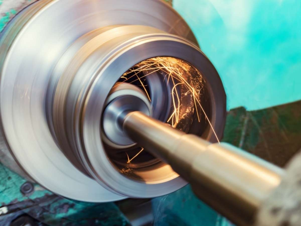 How Does Grinding Work? | Machmaster