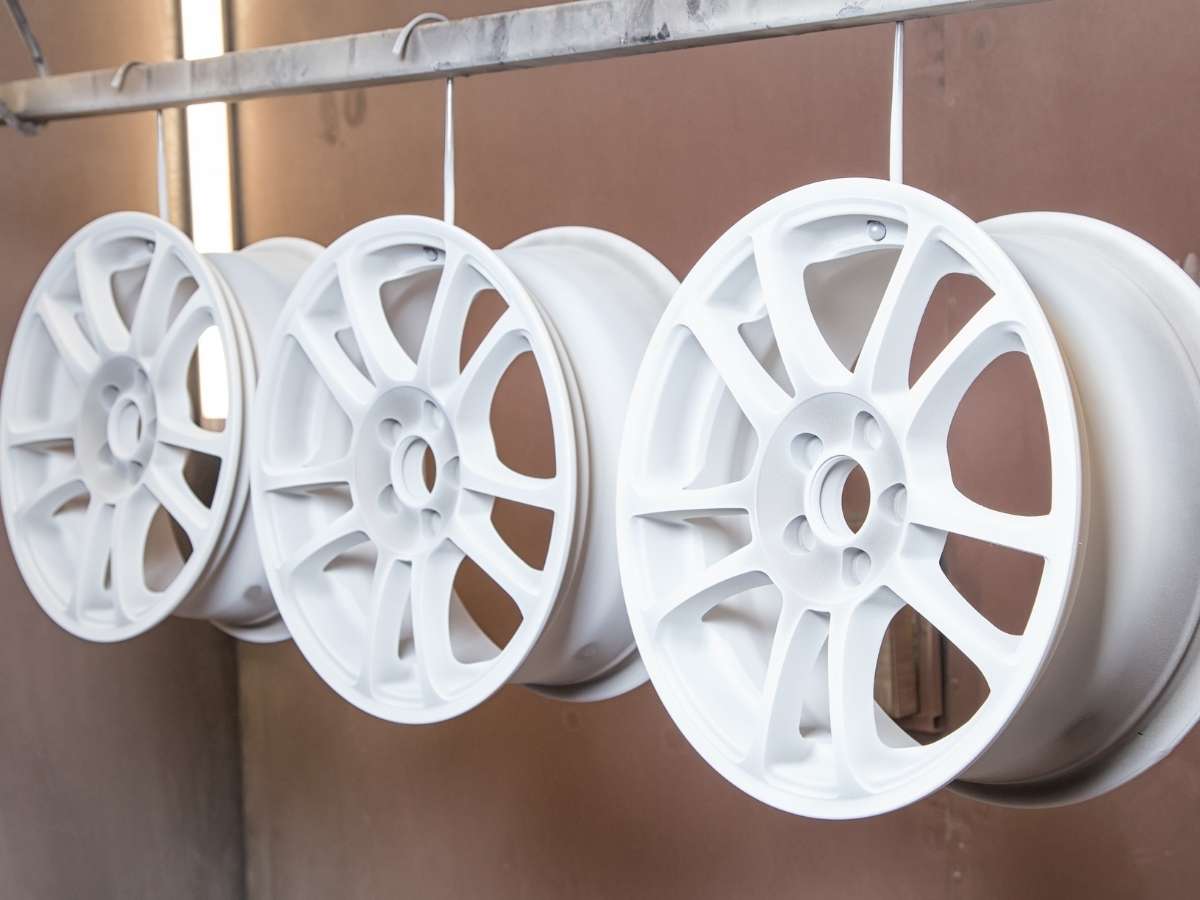 What Is Powder Coating? | Machmaster