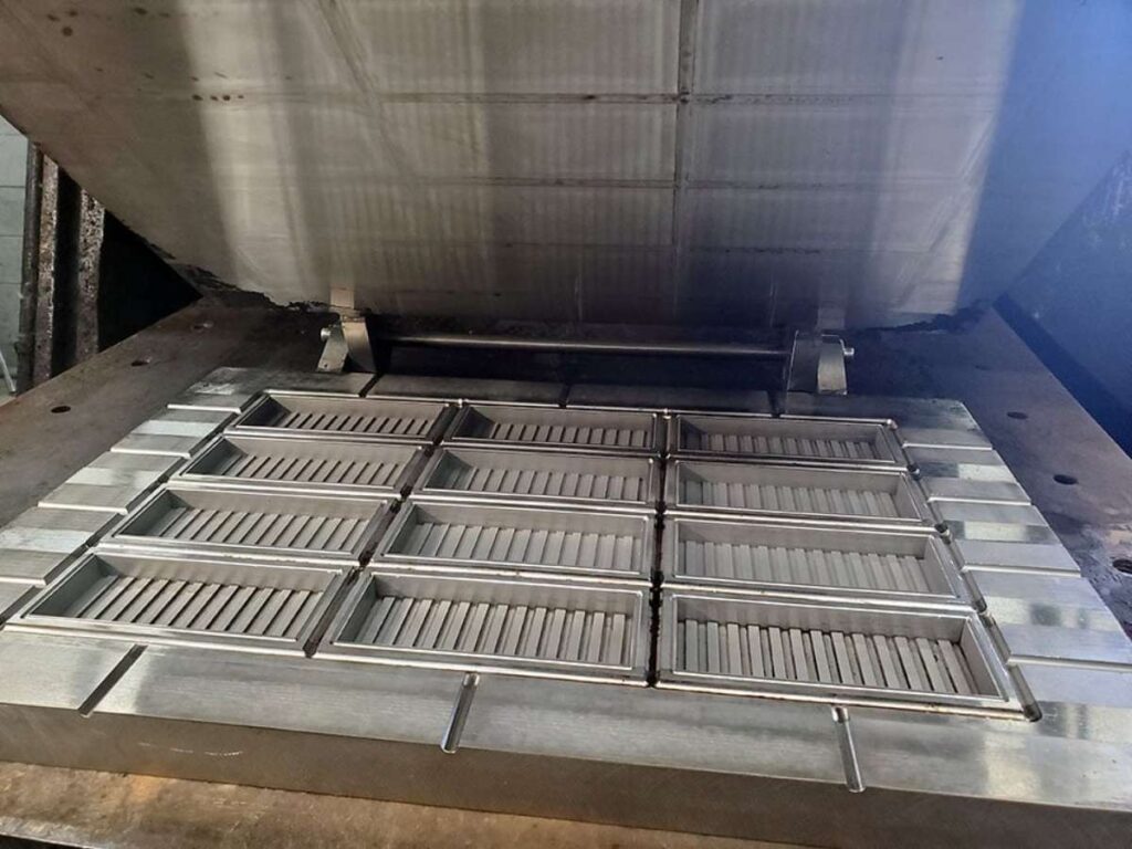 Rubber Moulding Process: Step By Step Guide | Machmaster